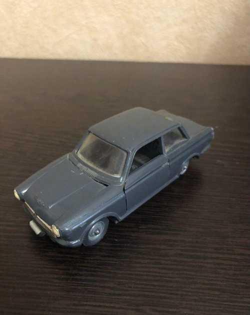 Модель автомобиля Ford Consul Cortina