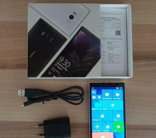 Телефон Nokia Lumia 930