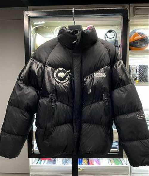 Пуховик Moncler