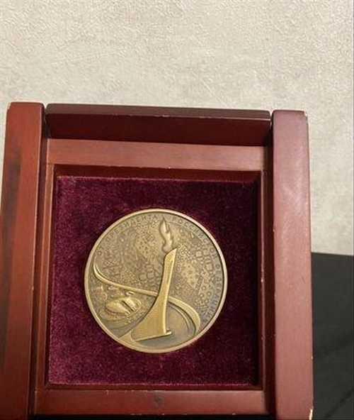 Медаль настольная Олимпиада Сочи 2014