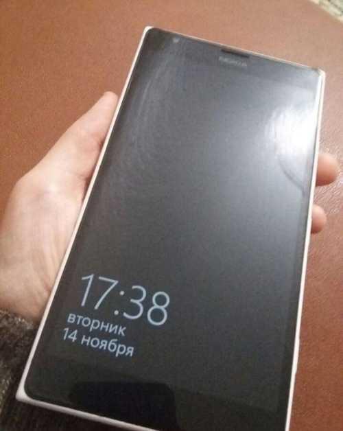 Nokia Lumia 1520 (белый)