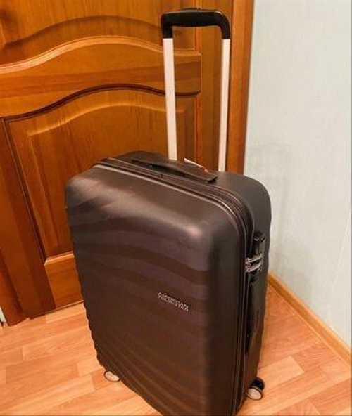 Чемодан american tourister M