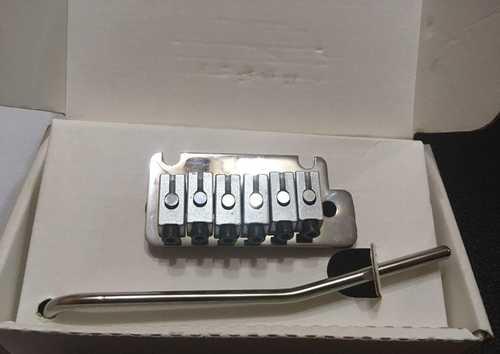 Fender Deluxe locking tremolo