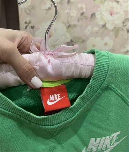 Толстовка Nike