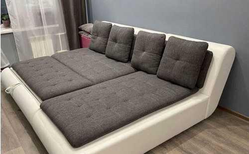 Угловой диван без дефектов