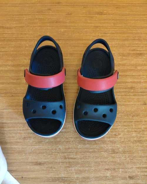 Crocs/Сандалии 25/8