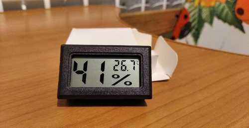 Компактный цифровой гигрометр- термометр