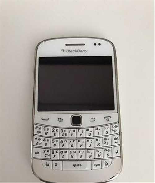 Смартфон Blackberry Bold 9900