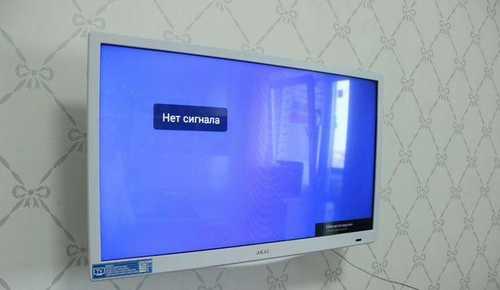 Телевизор akai 28"