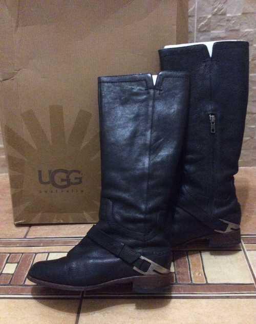 Сапожки фирмы Ugg