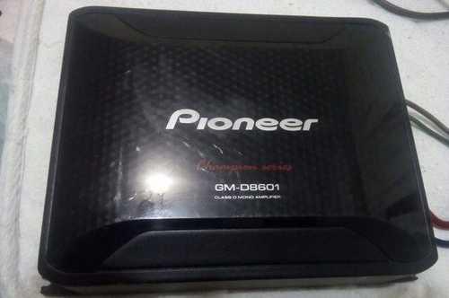 Усилитель pioneer GM-D8601