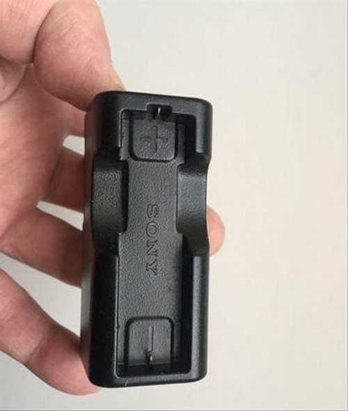 Зарядное устройство Sony BC-7DR от Walkman