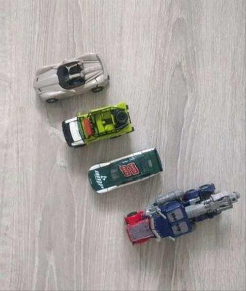Игрушки по мотивам фильма «Transformers»