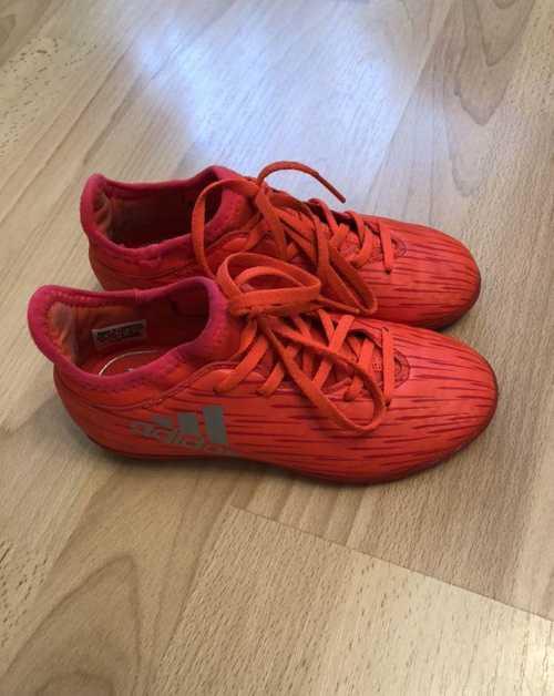 Почти новые бутсы adidas 30 p-p