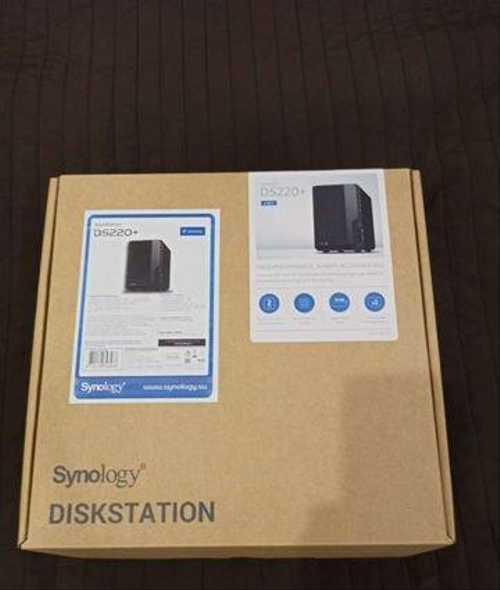 Сетевое хранилище данных Synology DS220+ Black