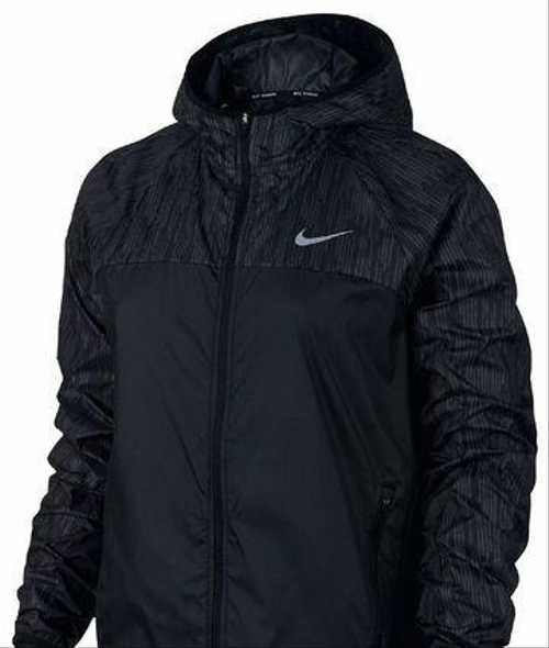 Женская ветровка Nike Shield