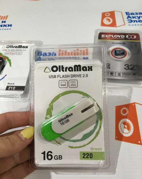 Флешка 16GB зеленая OltraMax 220