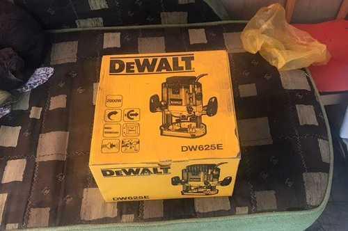 Фрезер dewalt DW625E