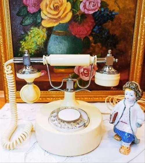 Ретро телефонный аппарат Stella винтаж 1986
