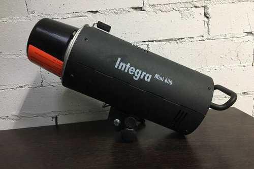 Hensel Integra mini 600