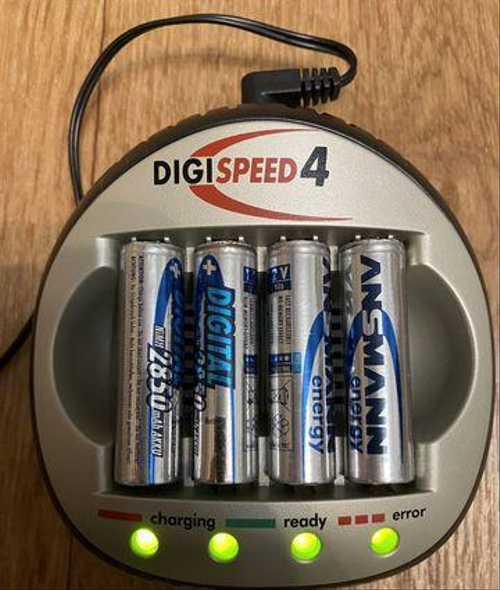 Зарядное устройство Ansmann Digispeed 4 AAA / AA