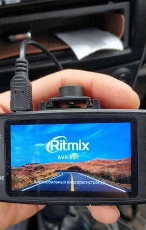 Ritmix AVR 827 видеорегистратор