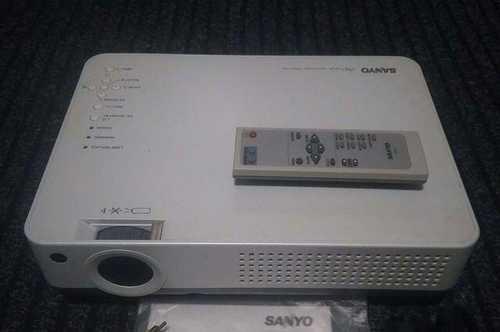 Проектор Sanyo PLC-XW50
