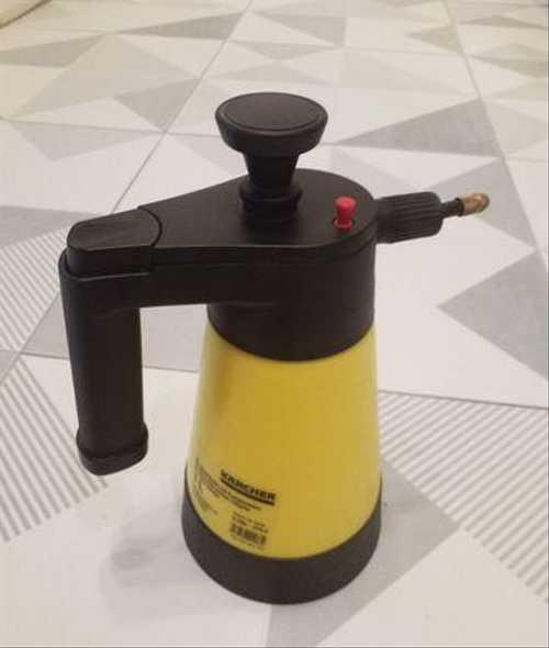 Напорный пульверизатор karcher