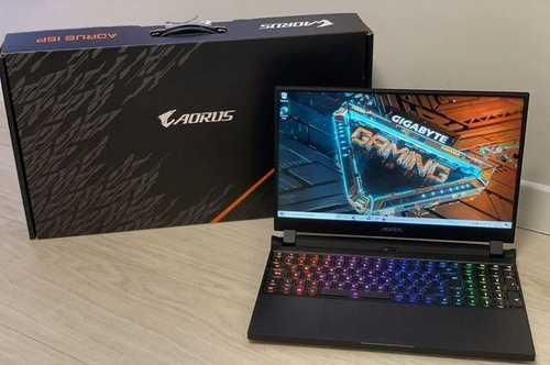 Gigabyte aorus 15P RTX 3070 240hz i7 11800H