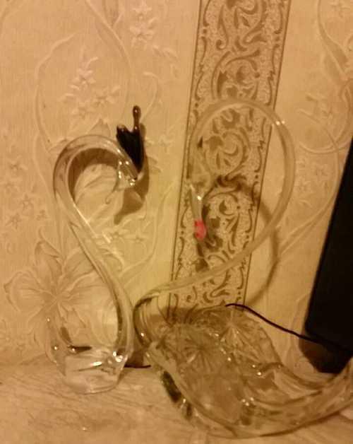 Фигурка из стекла