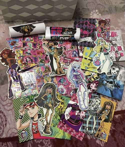 Наклейки и карточки Monster High
