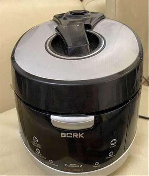 Мультиварка bork u700