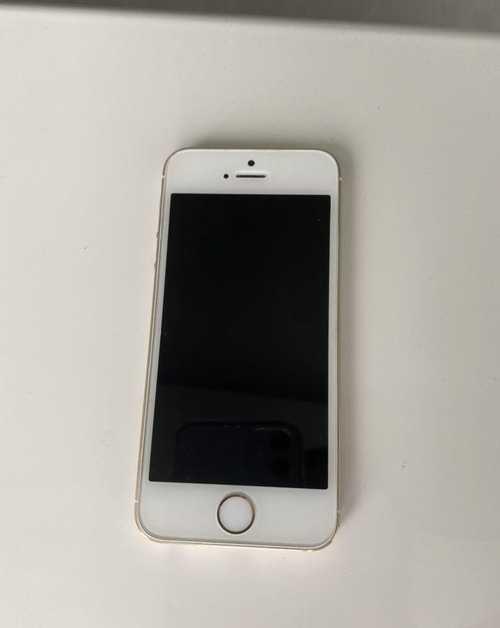 Телефон iPhone 5s gold