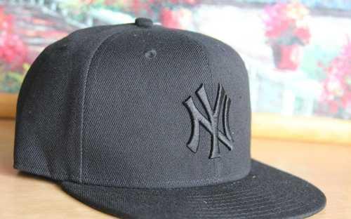 Кепка бейсболка New York Yankees новая. Снеп черны