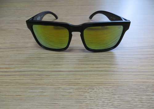 SPY очки черная оправа