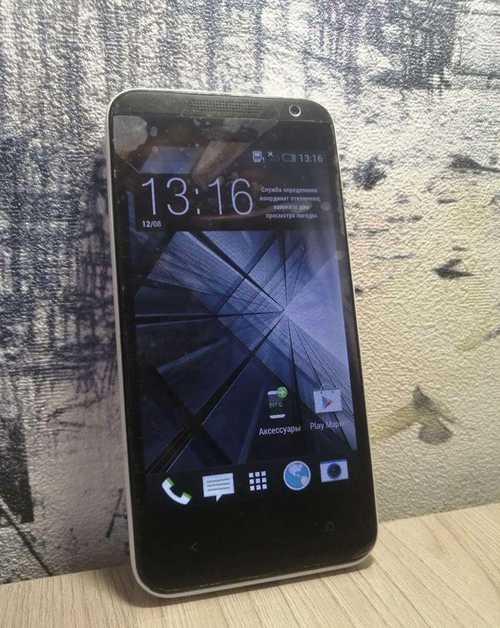 Смартфон HTC desire 300