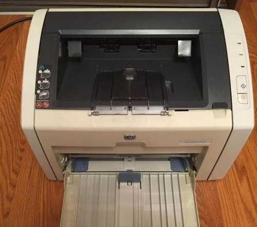 Принтер HP Laserjet 1022
