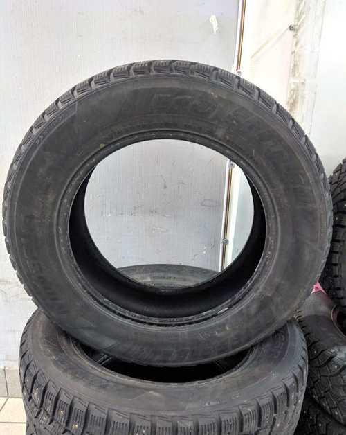 235/65 R 18 Minerva Eco stud
