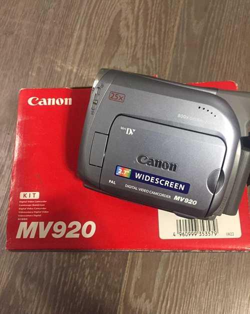 Видеокамера Canon MV920