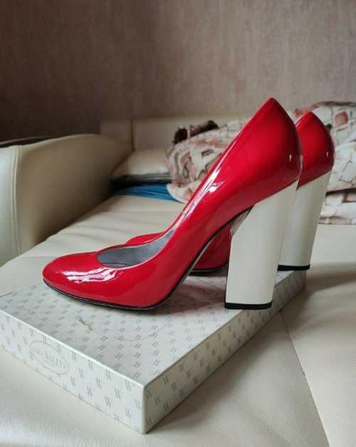 Туфли Casadei 39