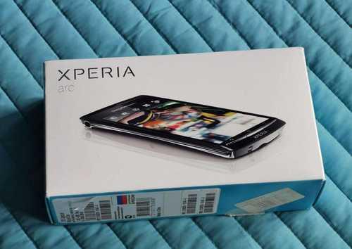 Sony Ericsson Xperia Arc (коробка с з/у)