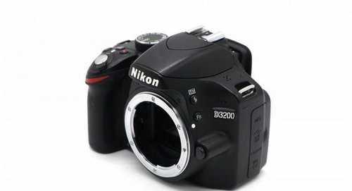 Nikon D3200 body (пробег 9к кадров)