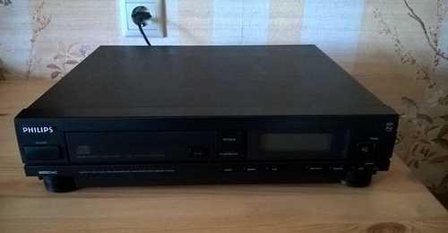 Проигрыватель компакт-дисков Philips CD 210