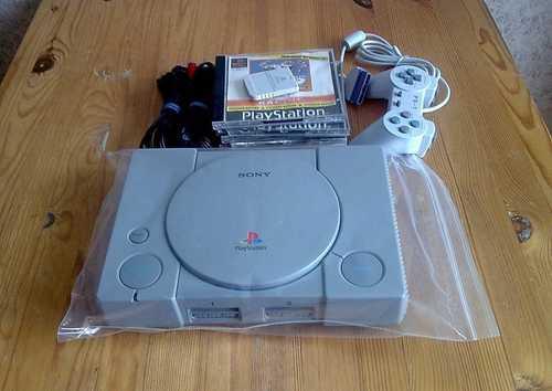 PlayStation PS-1 (Japan) + игры