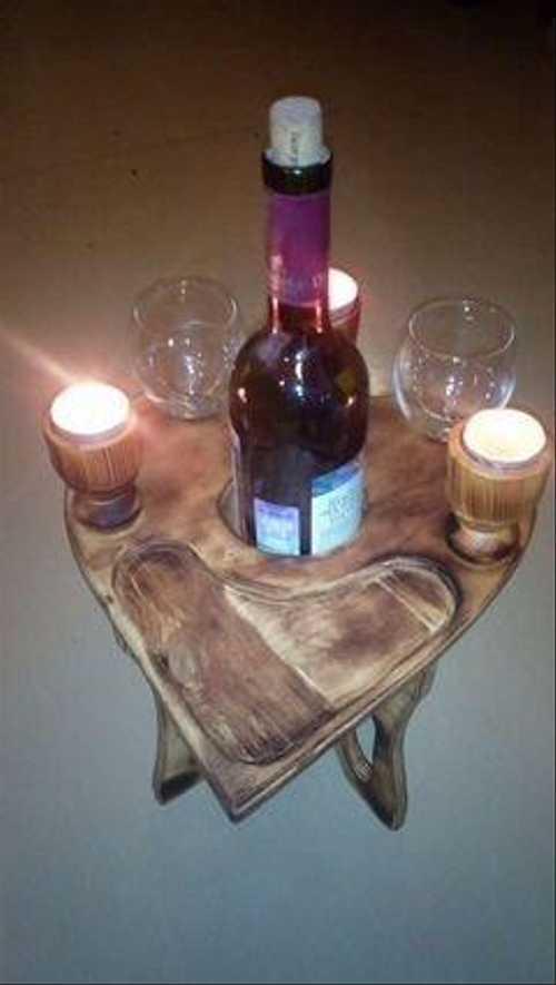 Винный столик в комплекте с бокалами