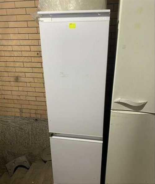 Встраеваемый холодильник Hansa