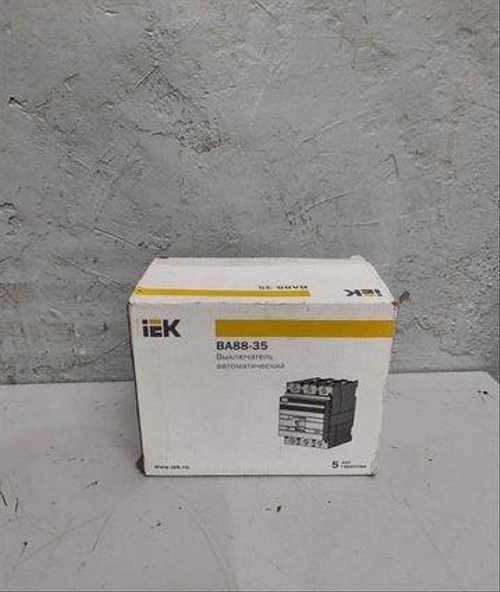 Автоматический выключатель IEK BA88-35