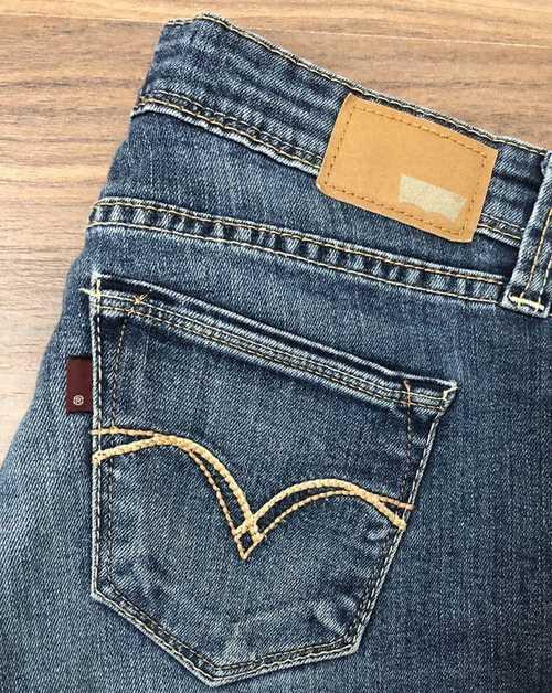 Джинсы Levis Demi Curve скини 26