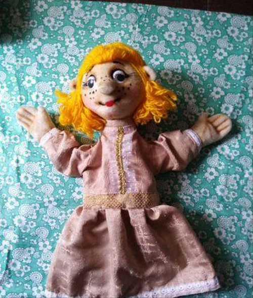 Кукла перчаточная девочка