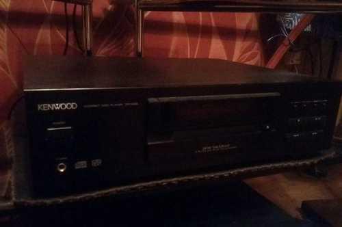 CD- проигрыватель Kenwood DP-5090